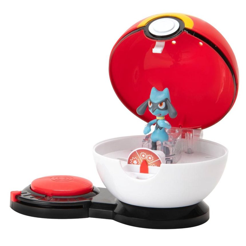 Pokemon Surprise Attack Game Charmander #1 with Poke Ball vs. Riolu ...